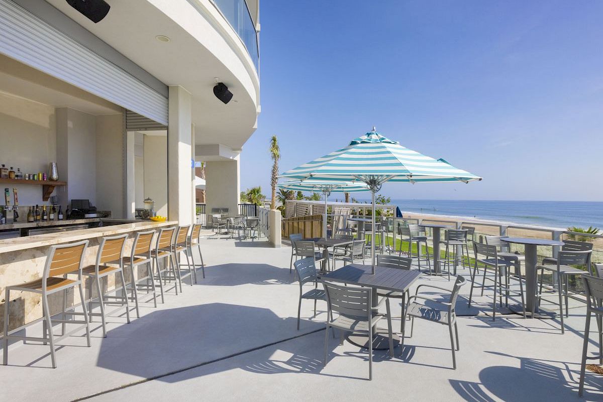 Space Rocket Launches Hotel Near Kennedy Space Center & Cape Canaveral ...